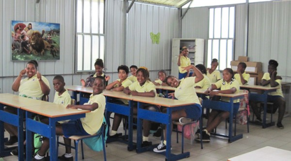 Update on Curaçao School - Maranatha
